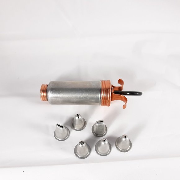 Kitchen | Metal Icing Decorating Extruder 6 Tips | Poshmark